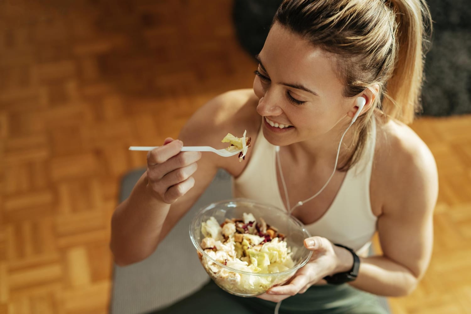 What Helps Muscle Recovery After Workout: Foods And Techniques That ...